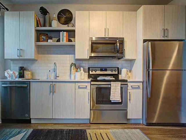 Caroline 1 Bedroom Apartment for Rent at 99 Westedge St, Charleston, SC 29403 Westside