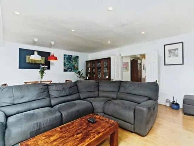 Caroline Close, Croydon, CR0 5JU, Property for rent