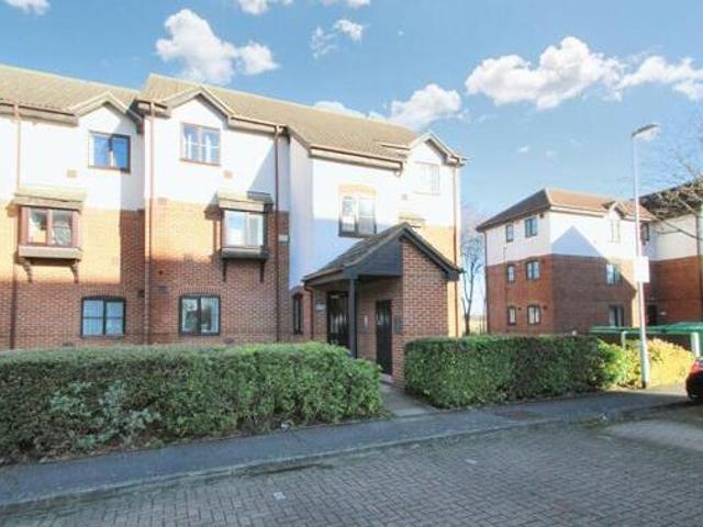 Caroline Place, Harlington, 1 Bedroom Flat