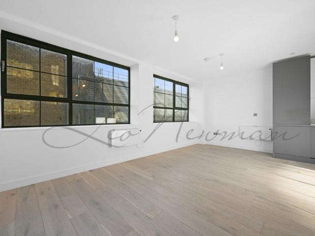 Caroline Street, London, E1 Studio to rent £1,650 pcm £381 pw
