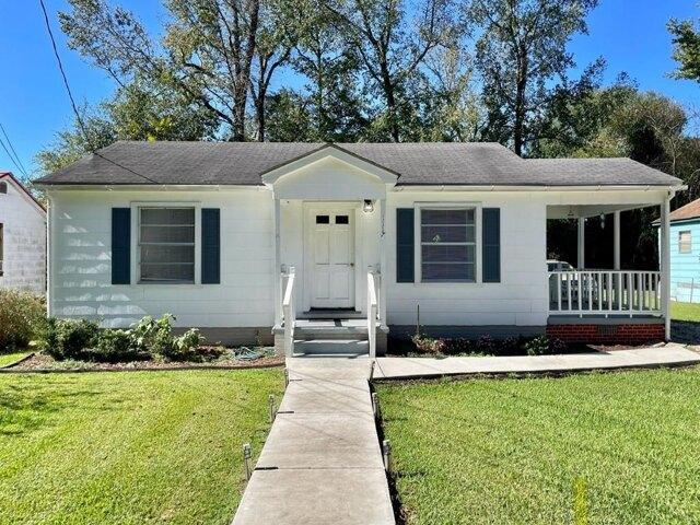 Carolyn Ave, Columbia, Home For Sale