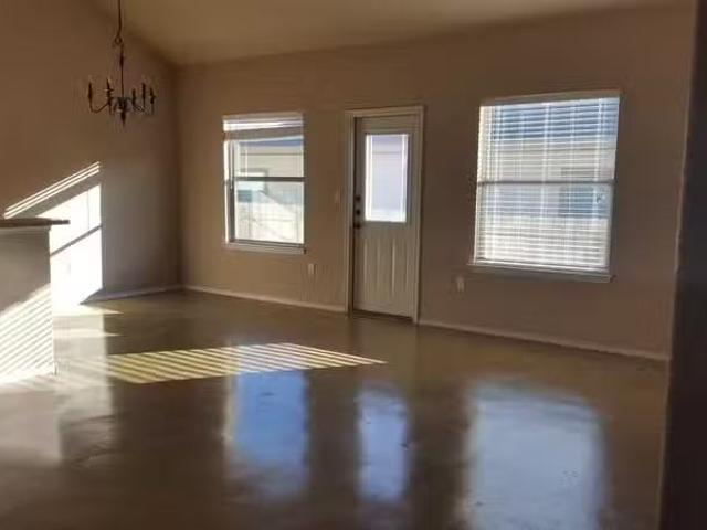 Carolyn Cove 1033 1 Carolyn Cove 1033