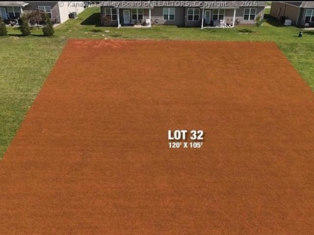 14 Carolyn Way, Culloden, WV 25510