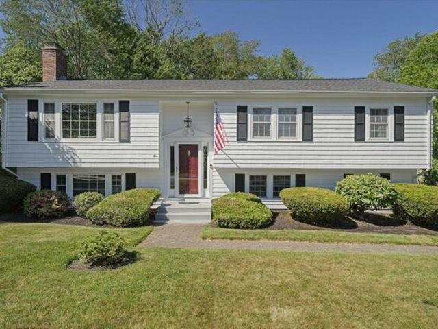 Carpenter Ln, Marshfield, Home For Sale