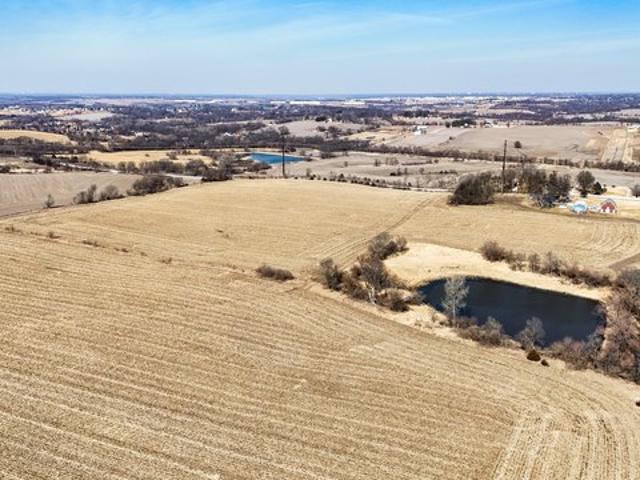 Carpenter St, Norwalk, IA 50211