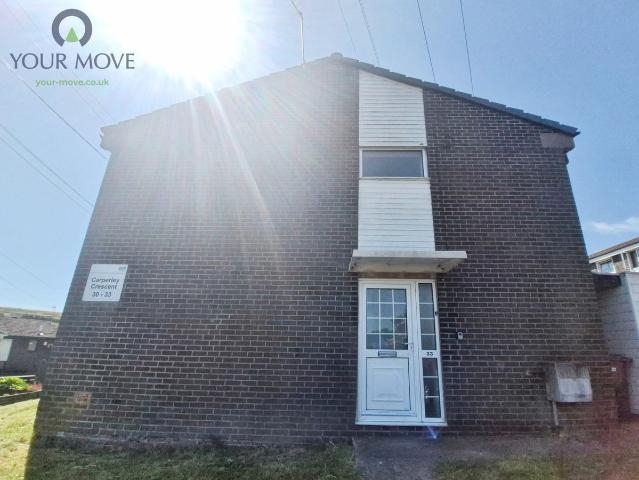 Carperley Crescent, Denholme, Bradford, West Yorkshire BD13, 2 bed flat to rent, £750 pcm | PrimeLocation