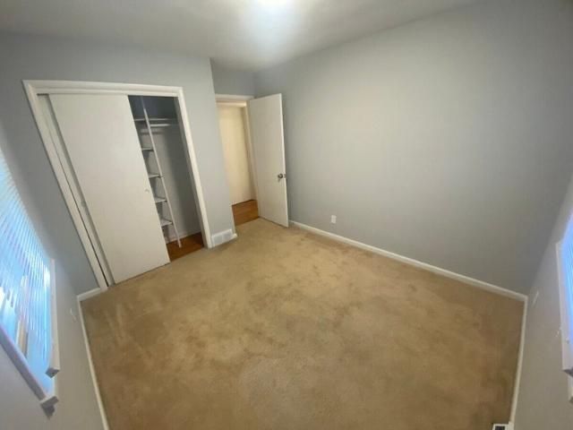 Carpet Shared Bath_BR 3BA Shared Home Ideal for