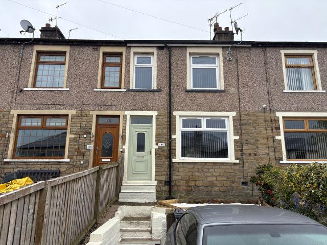 Carr Bottom Avenue, Bradford BD5, 3 bed town house to rent, £950 pcm | PrimeLocation