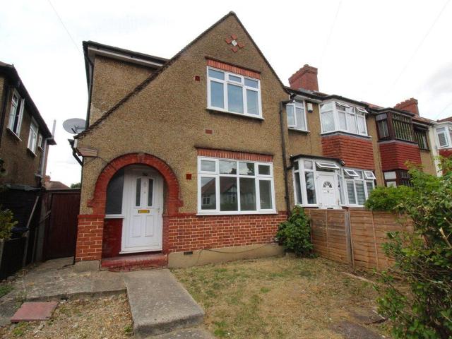 Carr Road, Northolt UB5, 3 bed end terrace house to rent, £2,250 pcm | PrimeLocation