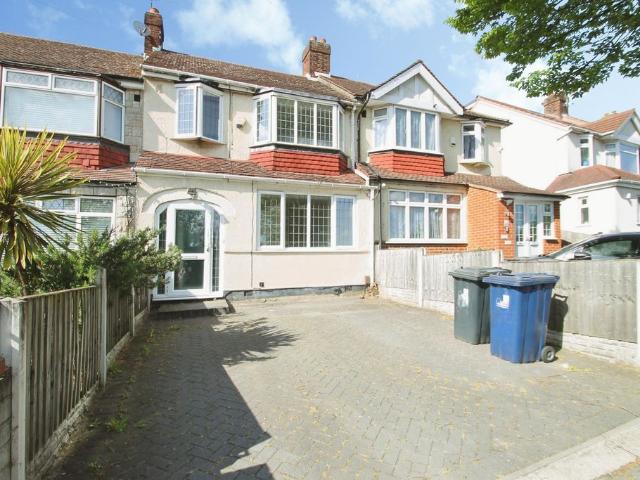 Carr Road, Northolt UB5, 3 bed terraced house to rent, £2,400 pcm | PrimeLocation