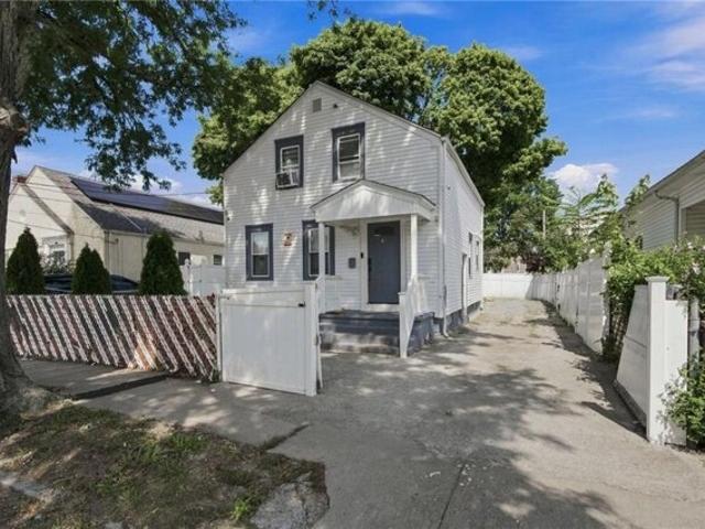 Carr St, Providence, Home For Sale