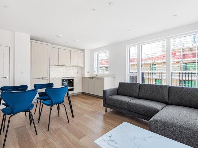 Carraway Street, Reading, RG1 3FZ