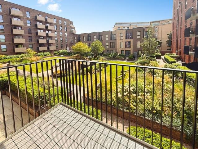 Carraway Street, Reading RG1, 1 bed flat to rent, £1,550 pcm | PrimeLocation