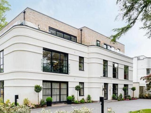 Carrera House, Avenue Road, 2 Bedroom Apartment