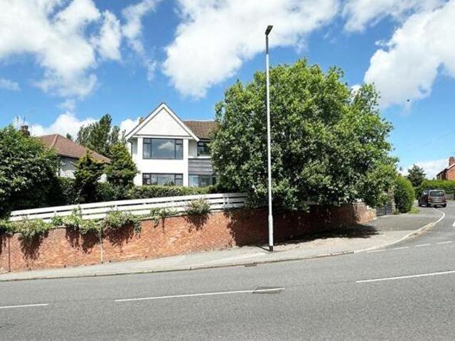 Carrholm Drive, Chapel Allerton, 3 Bedroom Detached