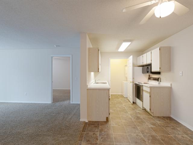 CARRINGTON COURT 2 Bedroom Apartment for Rent at 700 Evergreen Dr, Burnsville, MN 55337