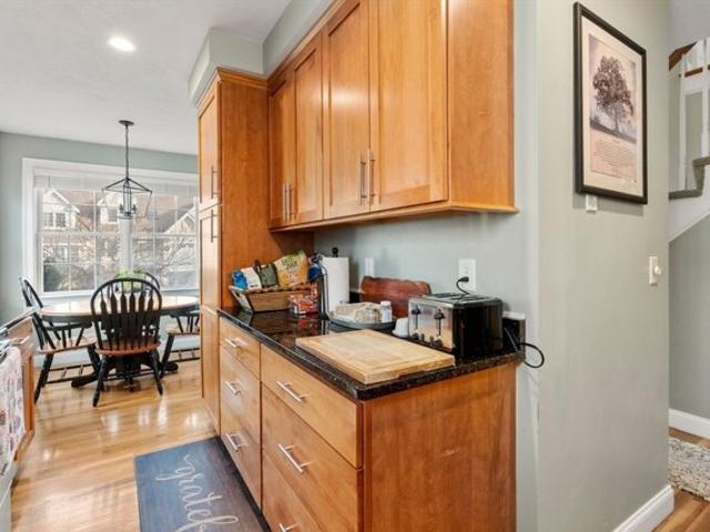 Carrington Ln Unit,uxbridge, Condo For Sale