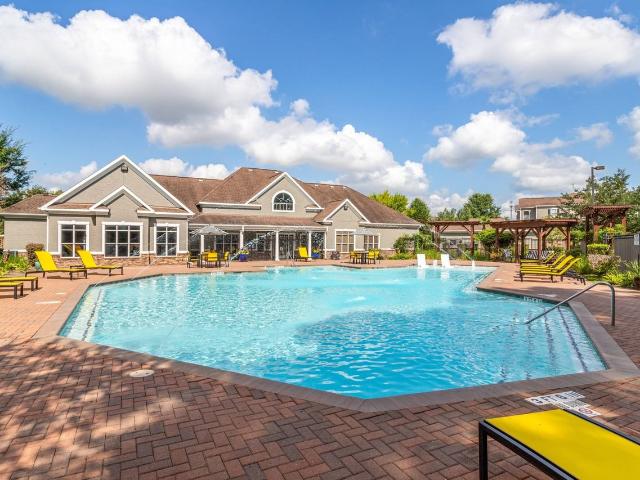 Carrington Park at Huffmeister Apartments 3 Bedroom Apartment for Rent at 14600 Huffmeister Rd, Houston, TX 77429 Cypress