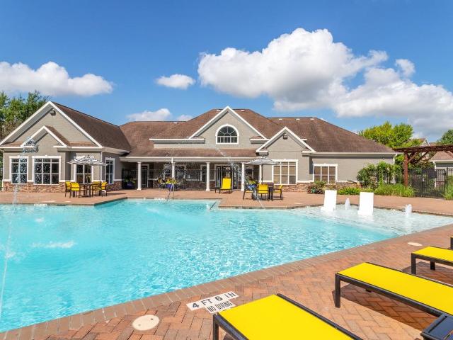 Carrington Park at Huffmeister Apartments 3 Bedroom Apartment for Rent at 14600 Huffmeister Rd, Houston, TX 77429 Cypress
