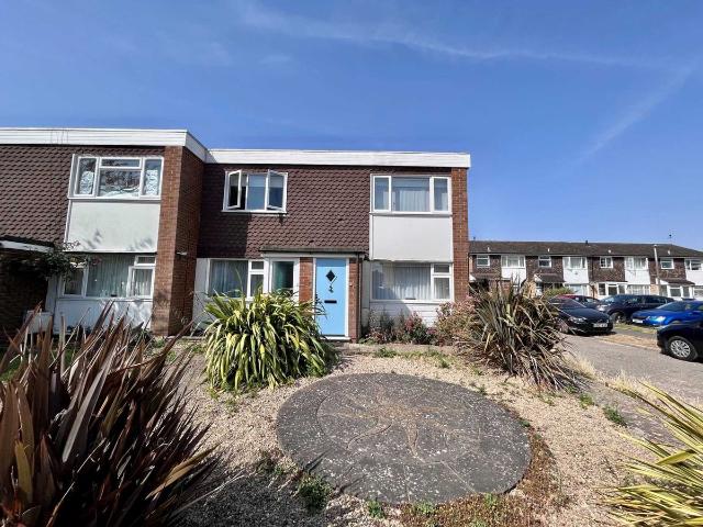 Carrington Place, Tring, Hertfordshire HP23, 2 bed maisonette to rent, £1,350 pcm | PrimeLocation