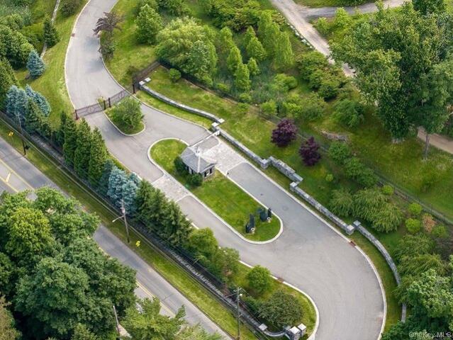 Carriage Trl, Tarrytown, Plot For Sale