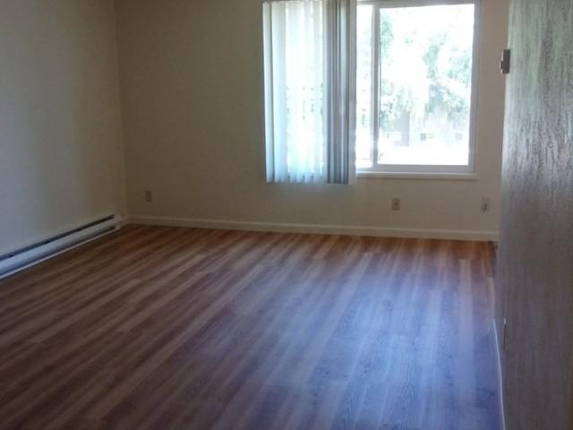 carriage Apartments 2 Bedroom Apartment for Rent at 1253 Royvonne Ave Se, Salem, OR 97302 Morningside