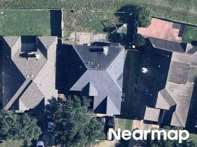 Carriage Glen Dr