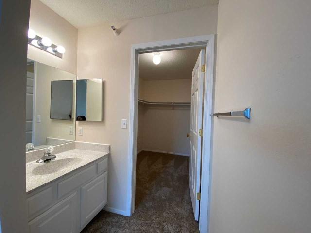 CARRIAGE GREEN 1 Bedroom Apartment for Rent at 4205 Elm Ave, Rapid City, SD 57701