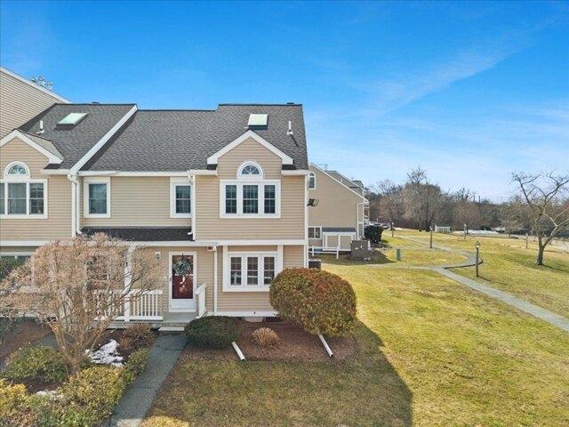 Carriage Ln Unit,taunton, Condo For Sale