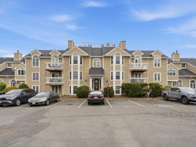 Carriage Ln Unit,taunton, Condo For Sale