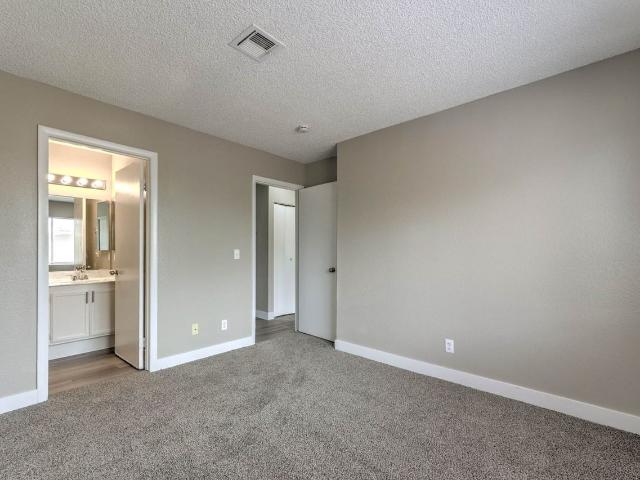 Carriage Park Villas 4571 2 Bedroom Apartment for Rent at 4571 Carriage Park Dr, Las Vegas, NV 89121
