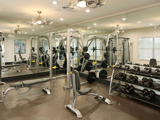 Carriage Place 2 Bedroom Apartment for Rent at 4875 Dtc Blvd, Denver, CO 80237 Hampden South