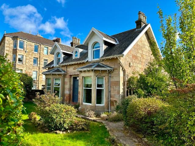 Carriagehill Drive, Paisley, Renfrewshire PA2, 4 bed detached house to rent, £2,100 pcm | PrimeLocation