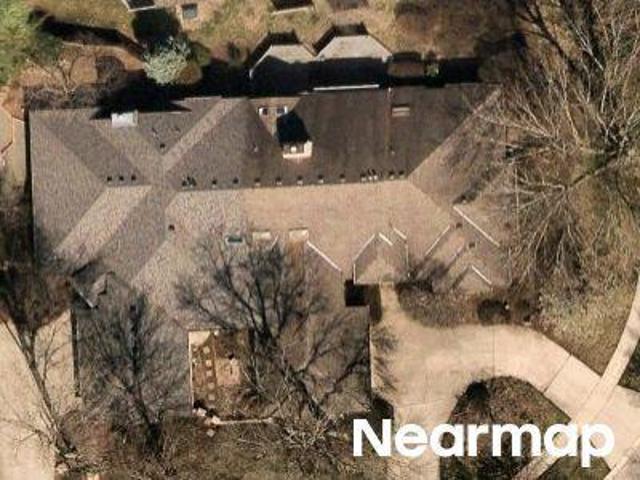 Carrie Pine Ln