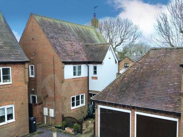 Carriers Close, Hanslope, 3 Bedroom Detached