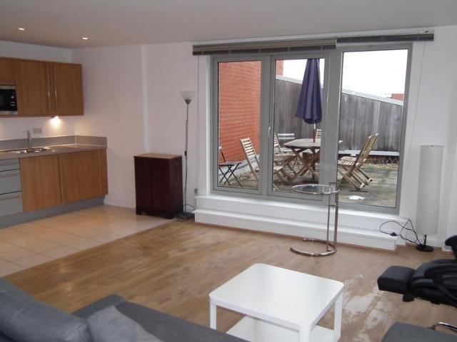 Carronade Court, Vizion 7, N7. 2 bed apartment to rent £3,000 pcm £692 pw