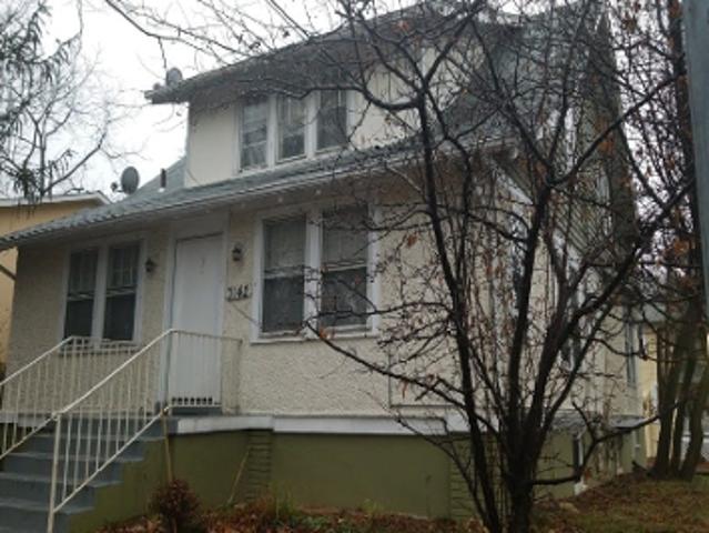 Carroll Ave