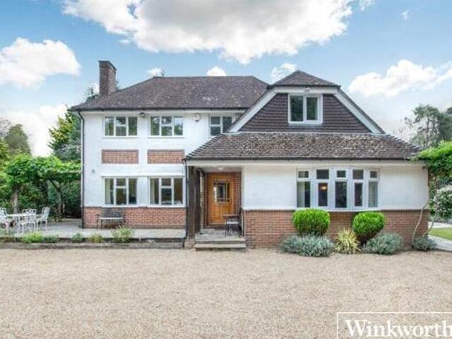 Carroll Avenue, Ferndown, 4 Bedroom Detached