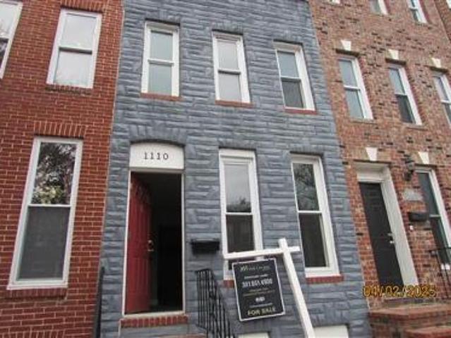 Carroll St