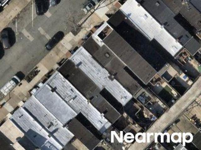 Carroll St