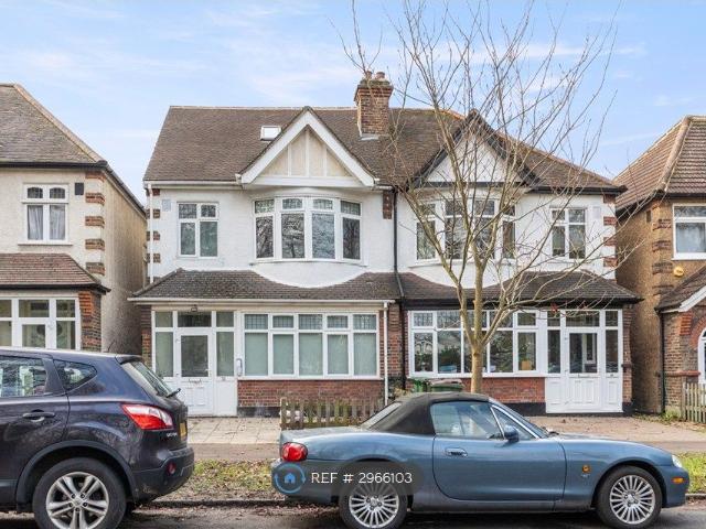 Carshalton Place, Carshalton SM5, Studio to rent, £995 pcm | PrimeLocation