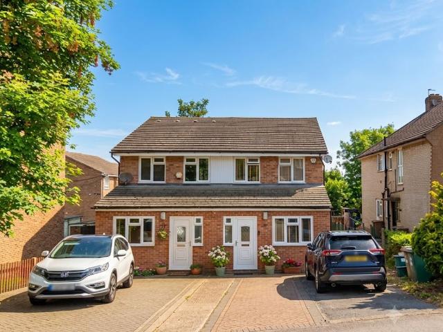 Carshalton Road, Sutton SM1, 3 bed semi detached house to rent, £2,400 pcm | PrimeLocation