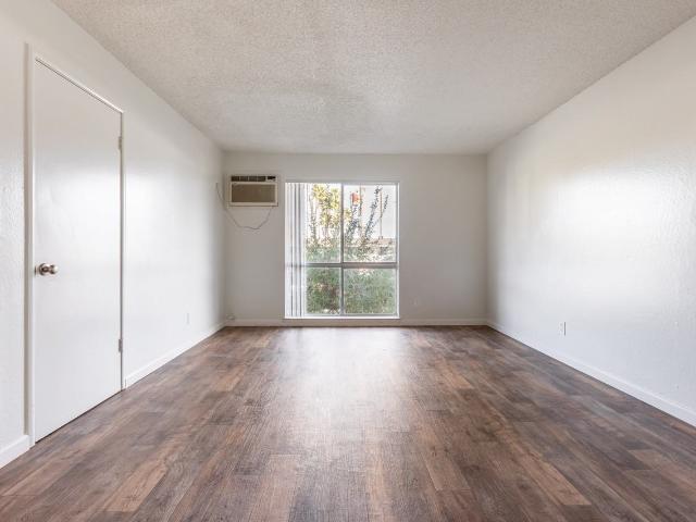 Carson Aire 2 Bedroom Apartment for Rent at 3902 Annadale Ln, Sacramento, CA 95821
