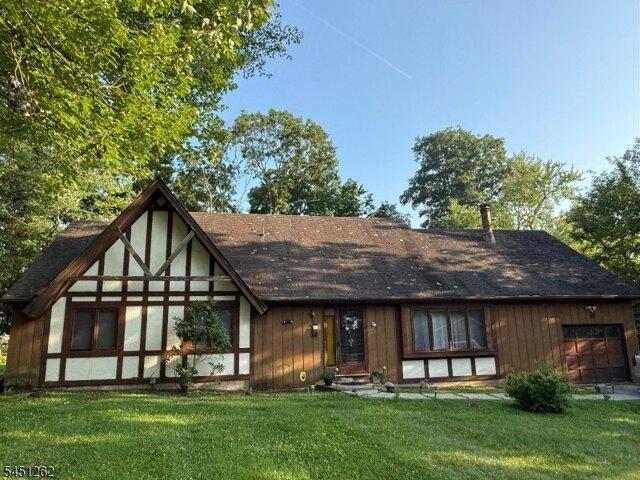 Carson Rd, Mount Olive Township, Home For Sale