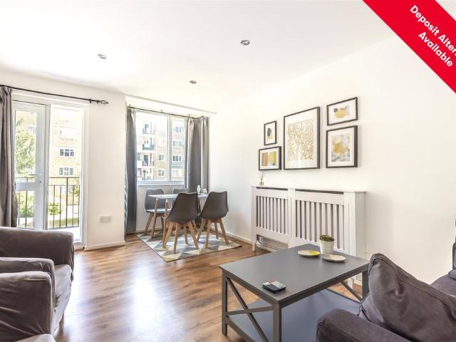 Carslake Road, London SW15 2 bed apartment to rent £2,250 pcm £519 pw