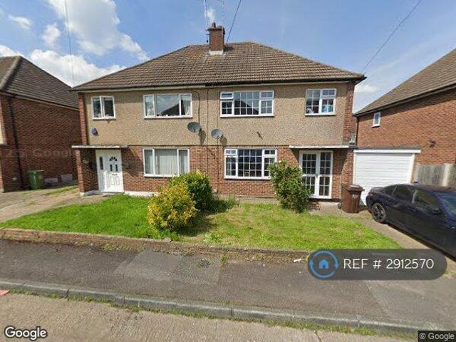 Carswell Close, Brentwood, CM13 3 bed semi detached house to rent £2,100 pcm £485 pw