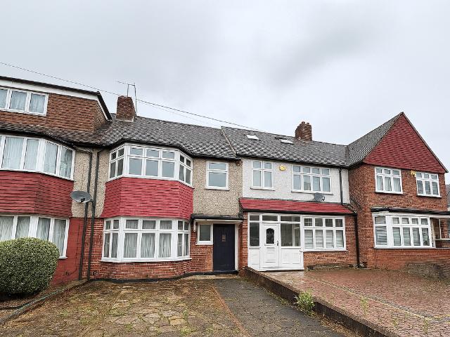 Carstairs Road, London SE6, 3 bed property to rent, £2,400 pcm | PrimeLocation
