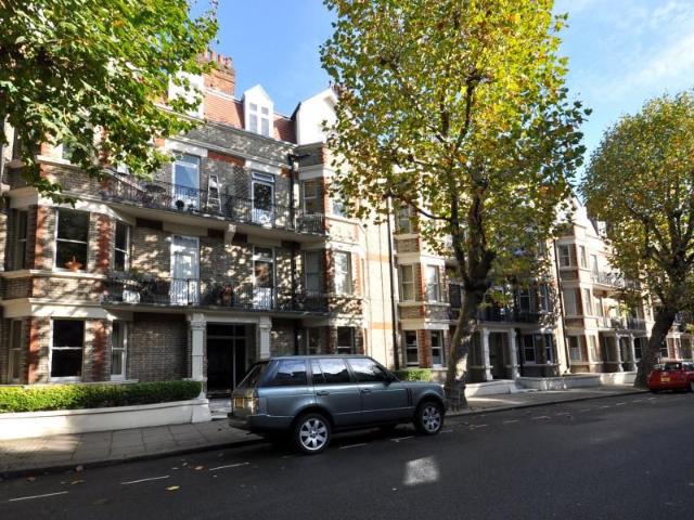 Castellain Mansions, London W9, 3 bed flat to rent, £4,117 pcm | PrimeLocation