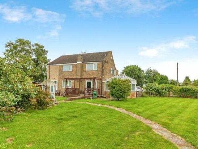 Castlethorpe Road, Hanslope, 5 Bedroom Detached