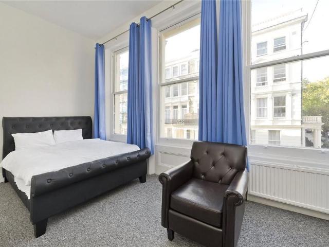 Castletown Road, West Kensington W14, Studio to rent, £1,485 pcm | PrimeLocation